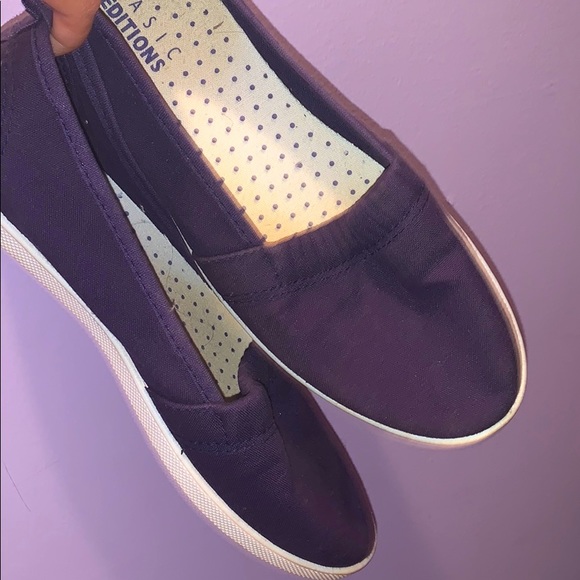 Basic Editions | Shoes | Barely Worn Flats | Poshmark